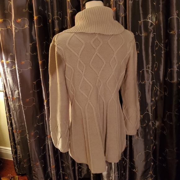 Style & Co. | Sweaters | Light Tan Scoop Neck Sweater | Poshmark